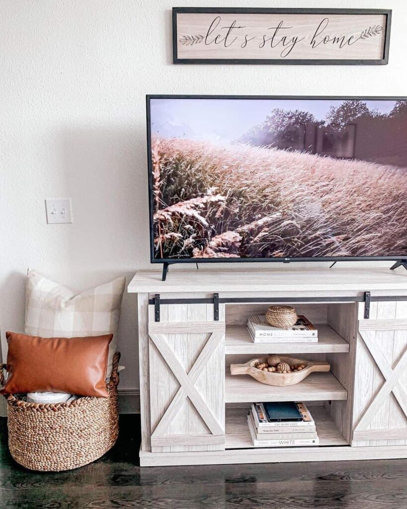 23 Farmhouse Entertainment Center Ideas to Organize Your Living Room ...