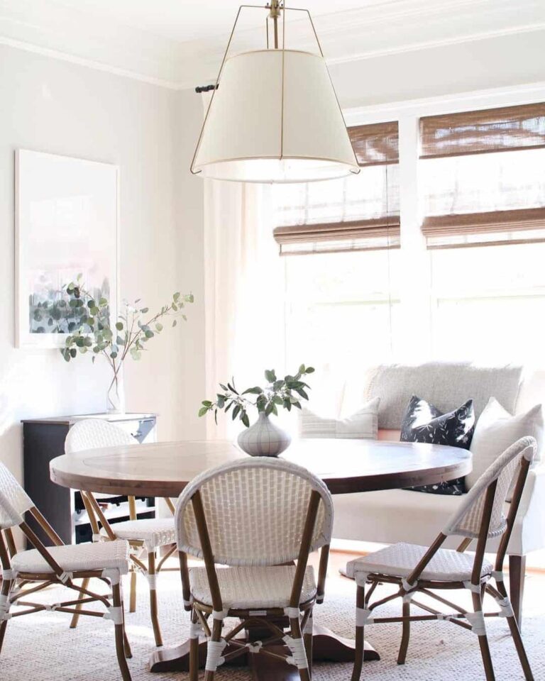 29 Top Round Dining Table Centerpiece Ideas -Architectural Foundation