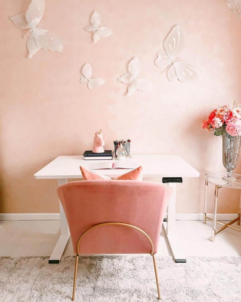 12 Fun Pink Office Ideas to Brighten Your Workspace -Architectural ...