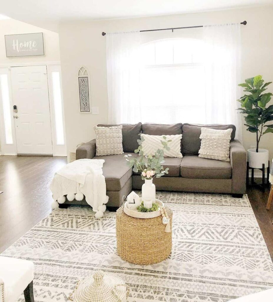 30 Stylish Living Room Window Styles for a Bright Space -Architectural ...