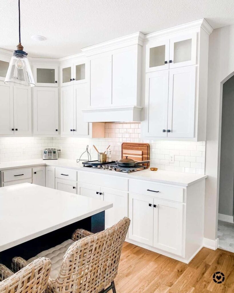 35 Stylish Partial Overlay Cabinets for a Modern Look -Architectural ...