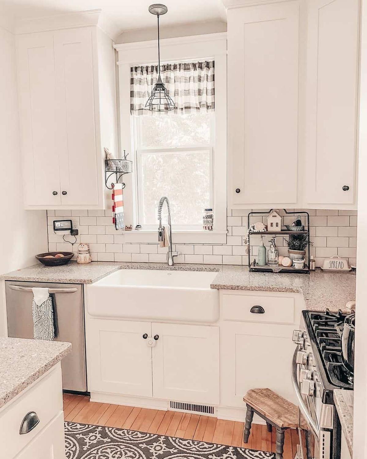 14 Stylish Black and White Kitchen Curtains -Architectural Foundation