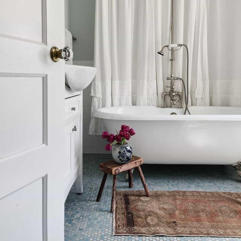 12 Beautiful Blue Tile Ideas for a Splash of Color -Architectural ...