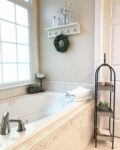 17 Functional Bathtub Ledge Ideas to Elevate Your Bathroom Experience ...