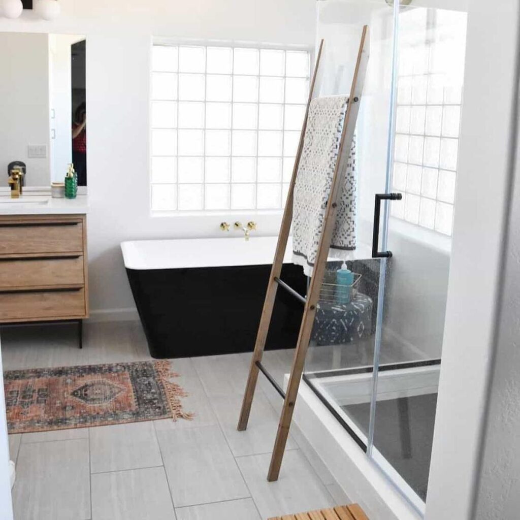 34 Beautiful Bathroom Window Ideas for Natural Light -Architectural ...