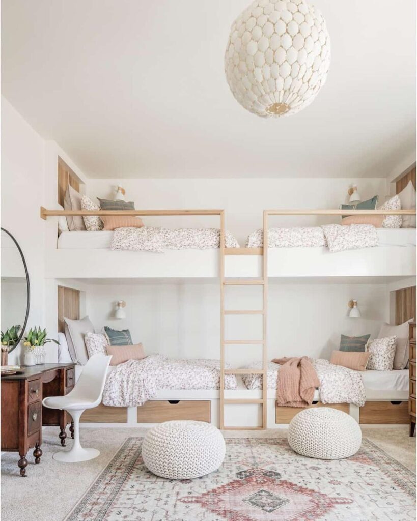 35 Awesome Bunk Room Ideas to Make Big Family Living Seriously Cool ...