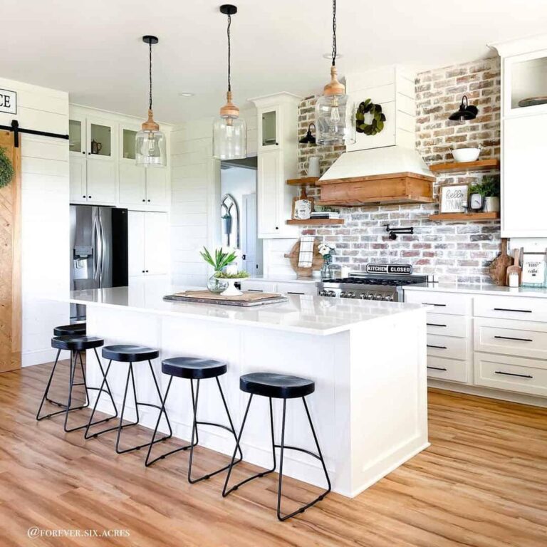 28 Range Hood Ceiling Ideas for a Stunning Kitchen -Architectural ...