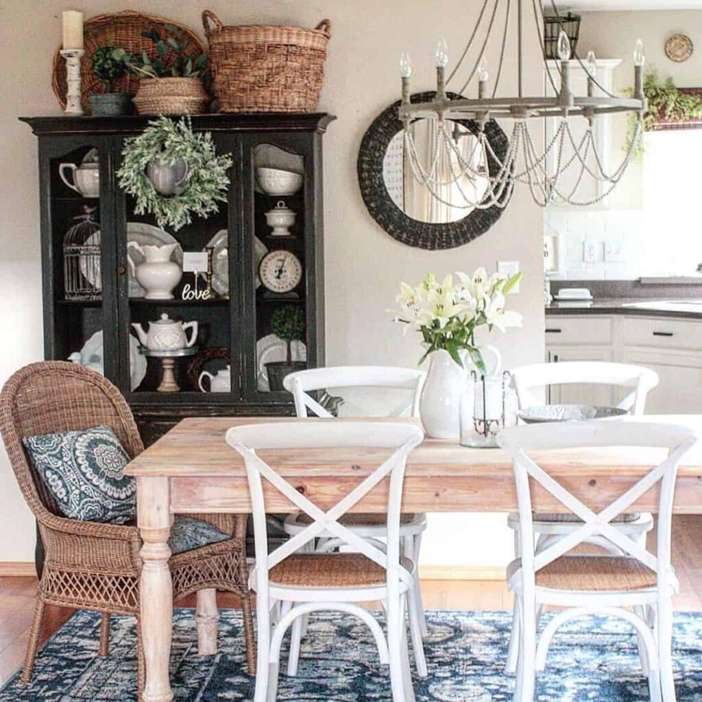41 Best Dining Room Hutches to Complete Your Space -Architectural ...