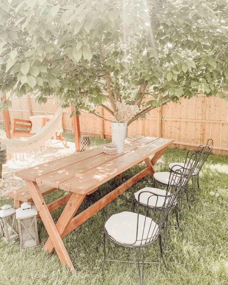 26 Inspiring Outdoor Sitting Ideas for Any Yard -Architectural Foundation