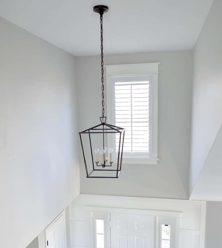 14 Impressive Two-Story Foyer Lighting Ideas for a Grand Entrance ...