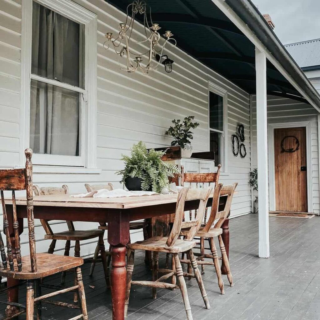 26 Inspiring Outdoor Sitting Ideas for Any Yard -Architectural Foundation
