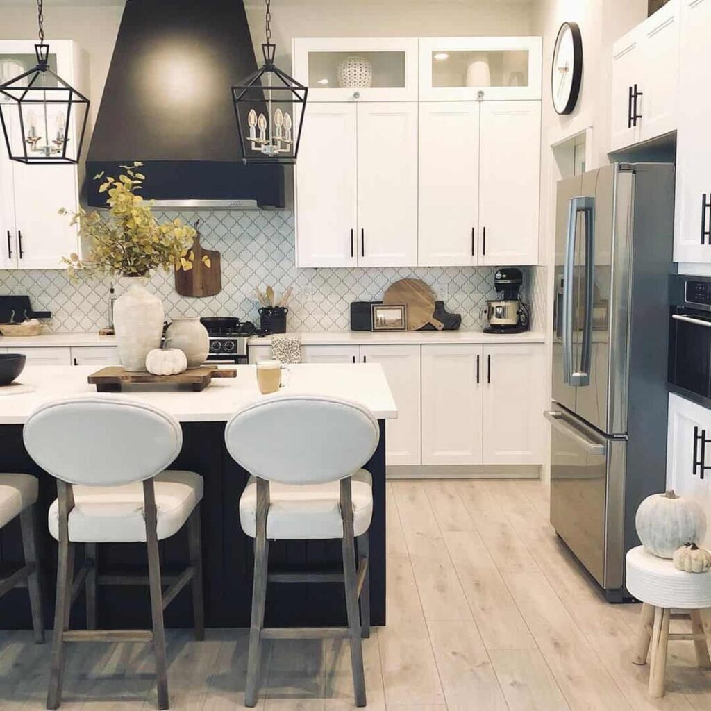 32 Stylish Black Kitchen Handle Ideas for Any Decor -Architectural ...