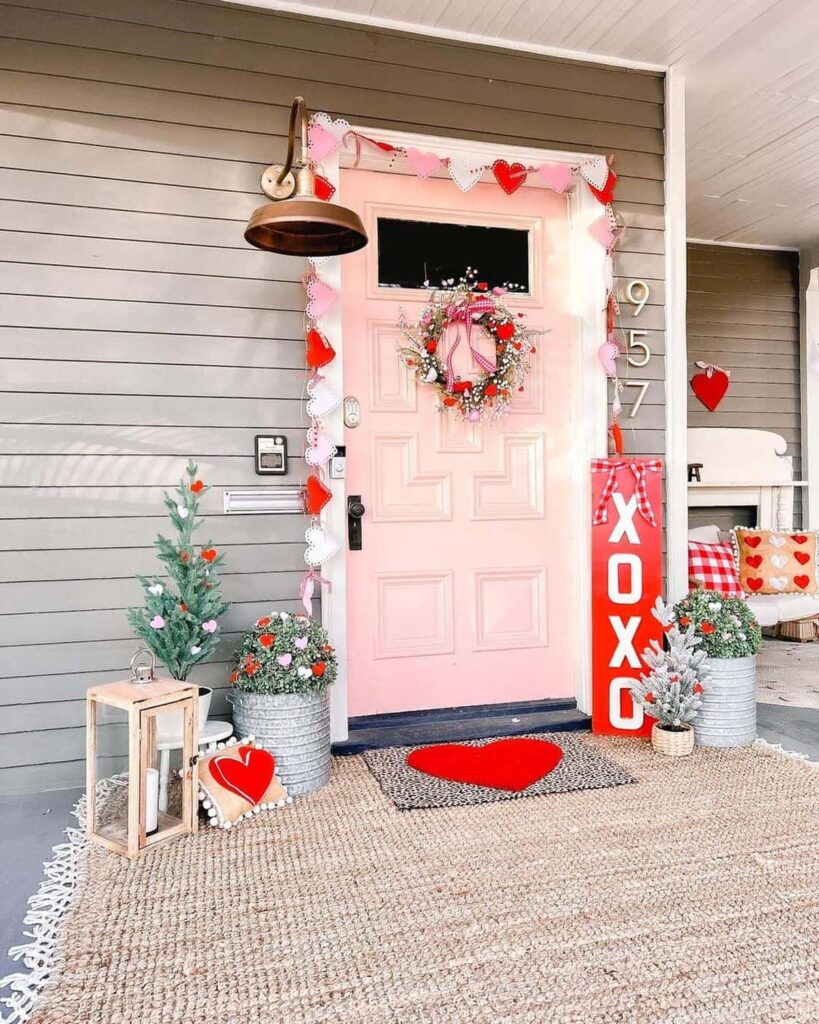 19 Vibrant Red and Pink Door Designs for a Warm Welcome -Architectural ...