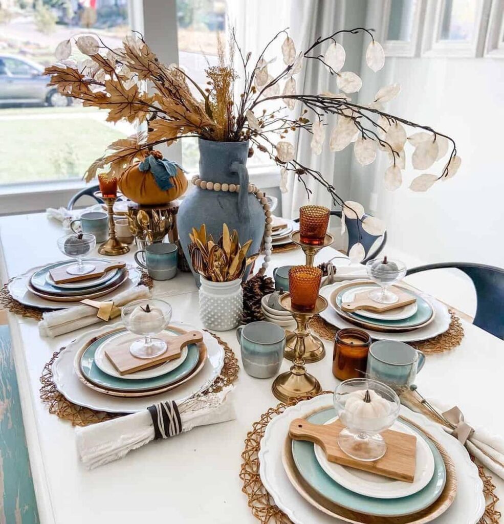 17 Gorgeous Blue Centerpieces to Brighten Your Table -Architectural ...