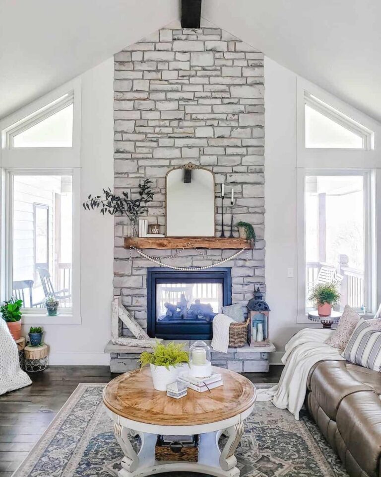 25 Beautiful Cathedral Ceiling Ideas for a Grand Look -Architectural ...