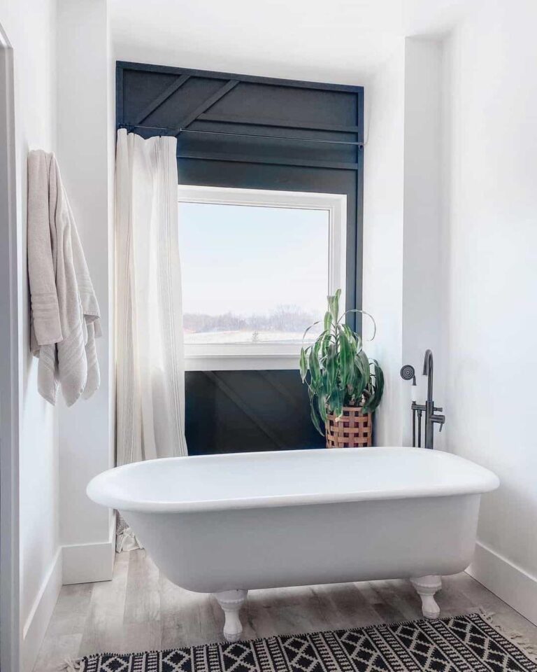 26 Bathtub in Front of Window Ideas for a Spa-Like Space -Architectural ...