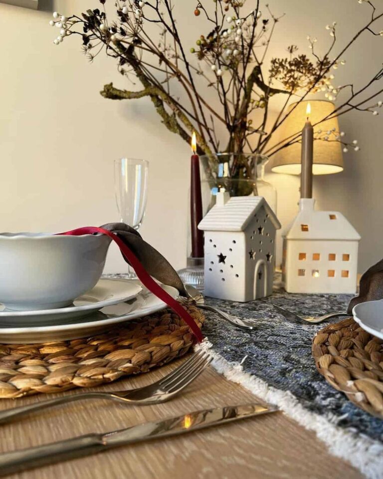 Top 22 Winter Table Decorations for a Fresh Look -Architectural Foundation