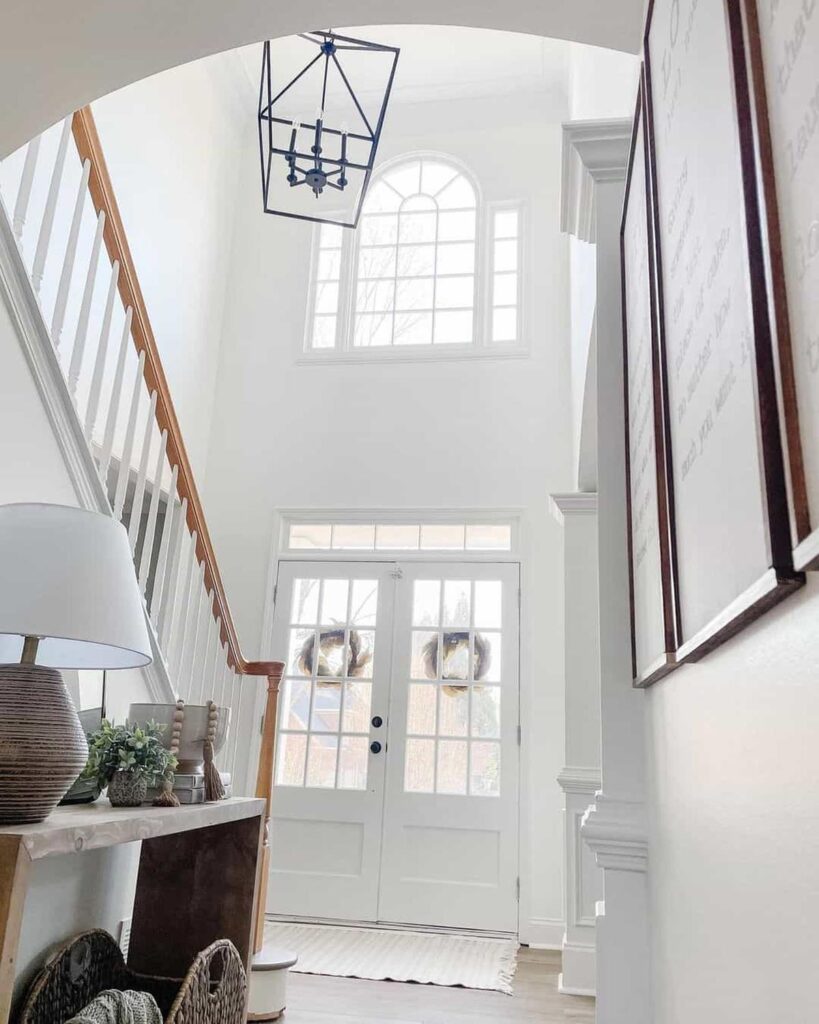 14 Impressive Two-Story Foyer Lighting Ideas for a Grand Entrance ...