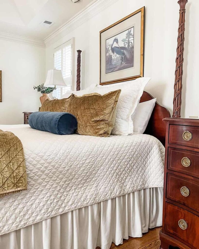24 Stylish Ways to Transform Your Home with a Coverlet -Architectural ...