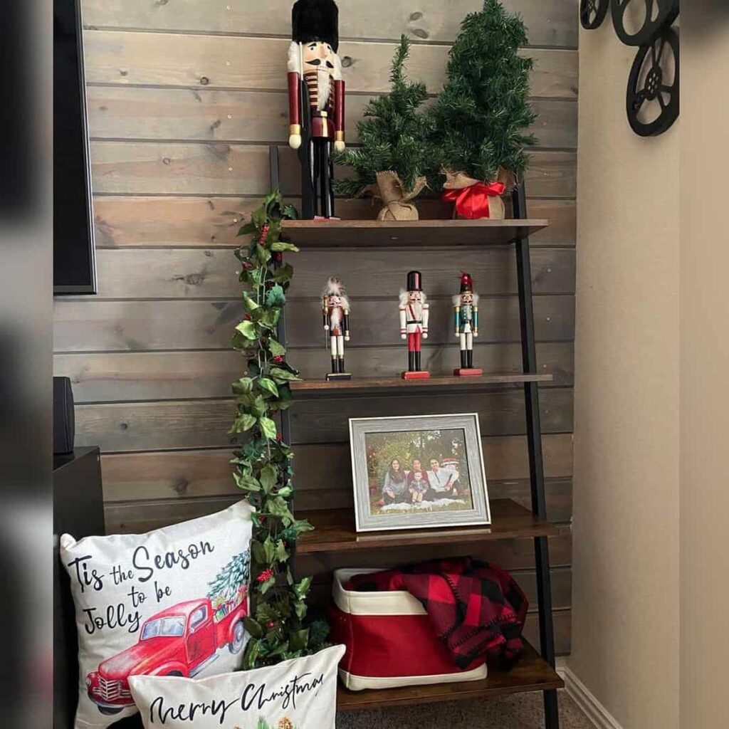 33 Nutcracker Christmas Display Ideas for a Classic Touch ...