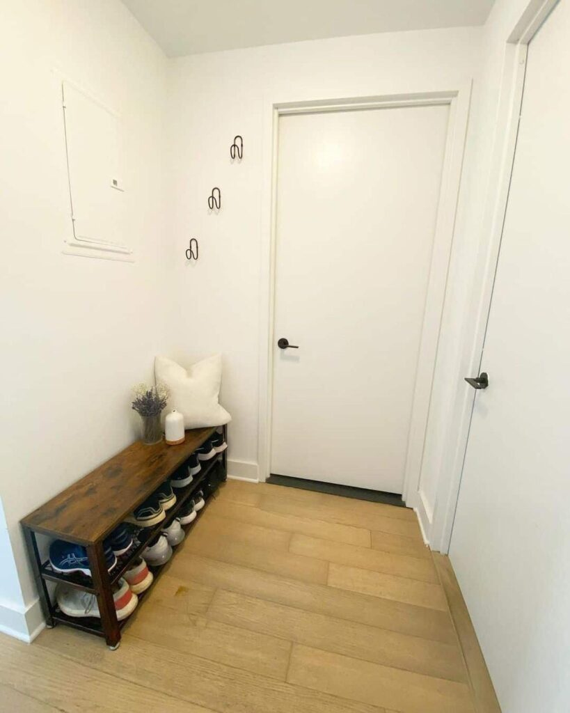 25 Narrow Entryway Ideas to Maximize Your Space -Architectural Foundation