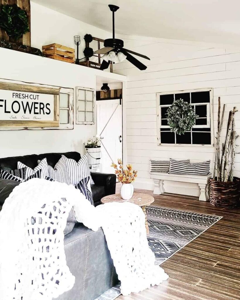 26 Unique Living Room Ceiling Fan Ideas for the Perfect Ambience ...