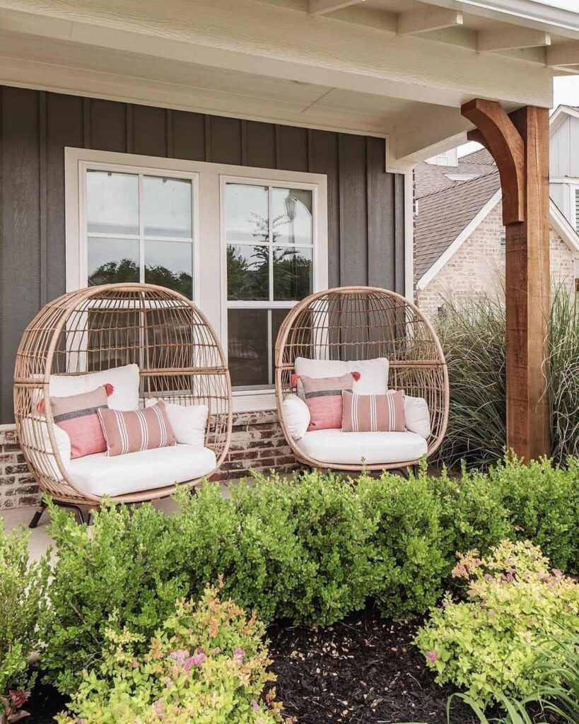 29 Inspiring Outdoor Egg Chair Ideas for a Cozy Retreat -Architectural ...