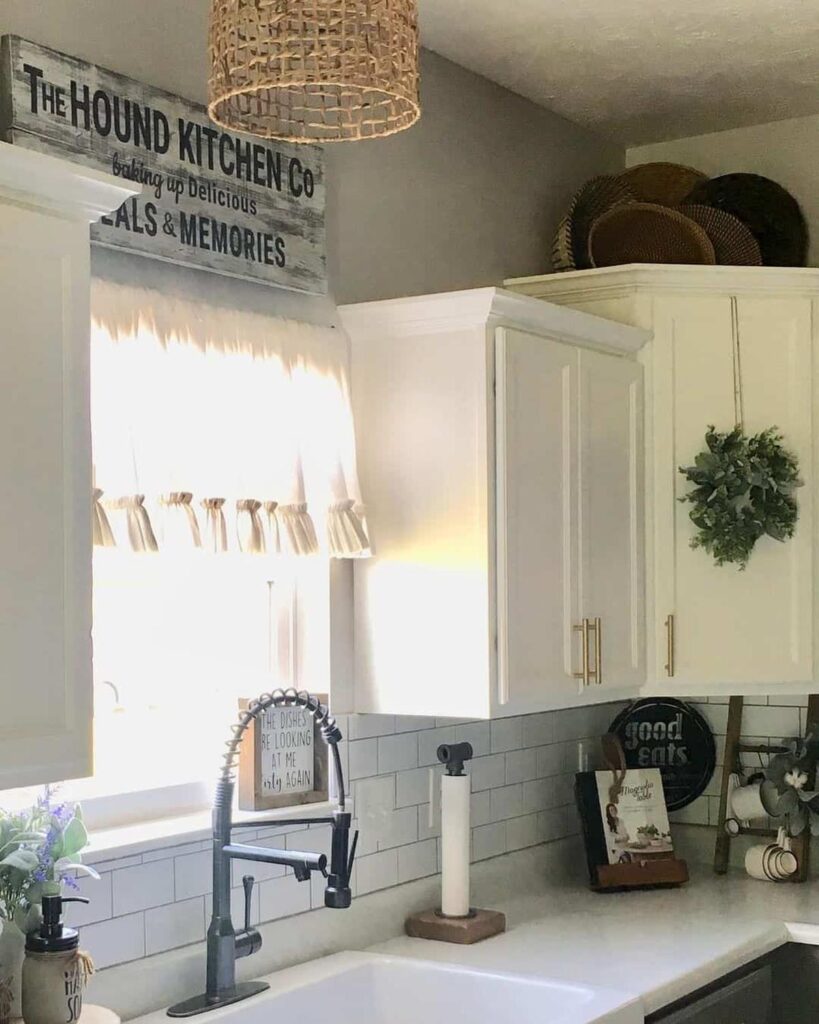 19 Elegant Window Valance Ideas for a Polished Look -Architectural ...