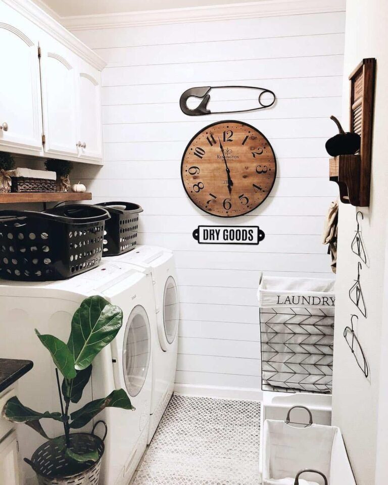 35 Unique Laundry Room Wall Decor Ideas to Brighten Space ...