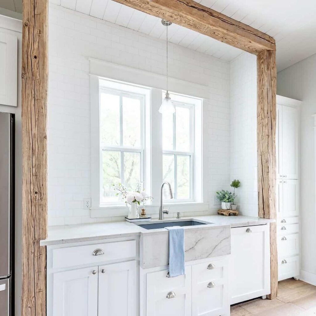 35 Top Kitchen Sink Lighting Designs to Brighten Your Space ...