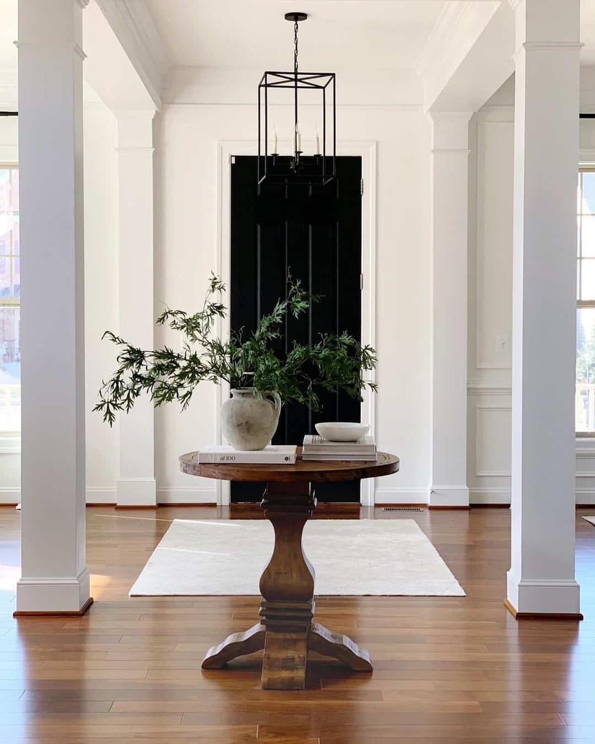 11 Eye-Catching Entryway Round Tables to Elevate Your Space with Style ...