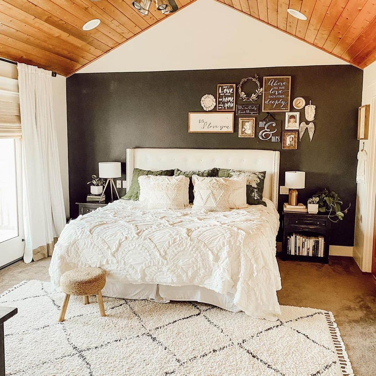 27 Creative Accent Wall Ideas for Bedrooms -Architectural Foundation