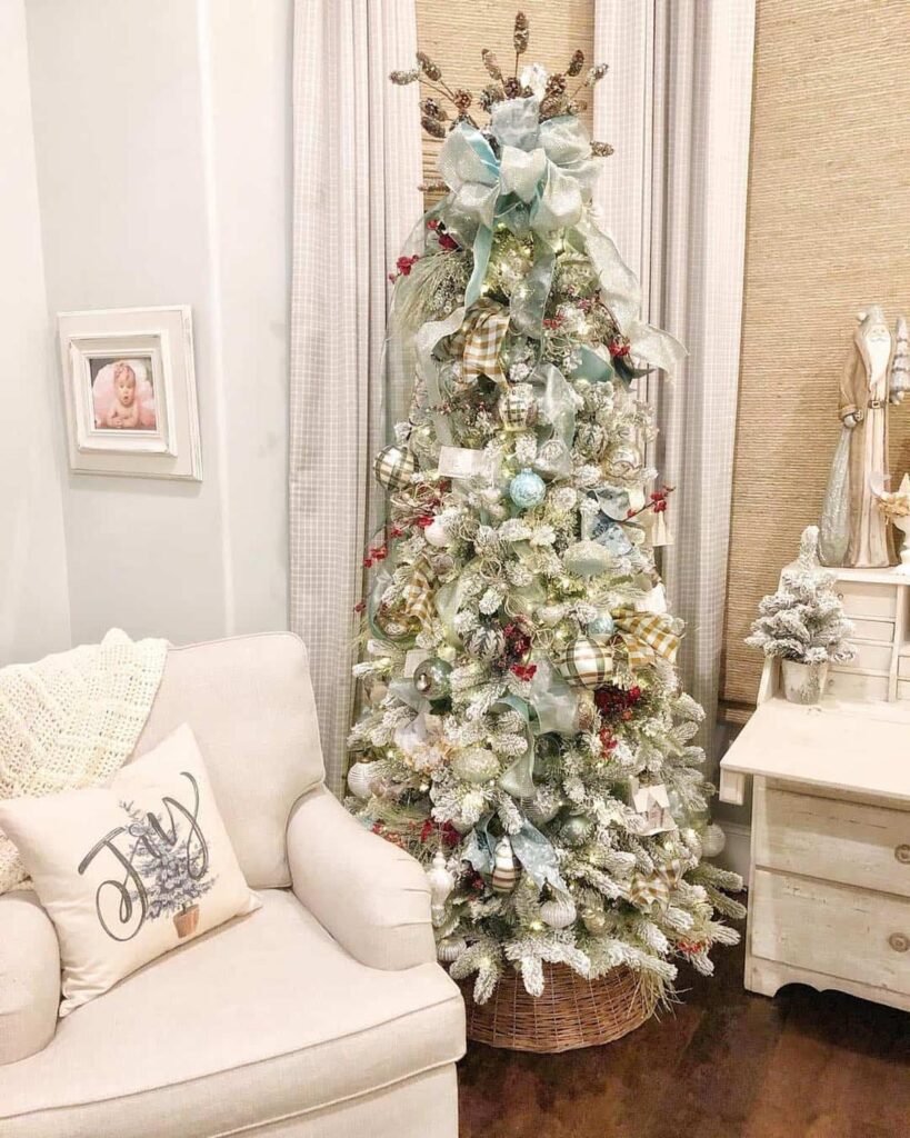 28 Christmas Tree Bow Ideas to Elevate Your Tree -Architectural Foundation