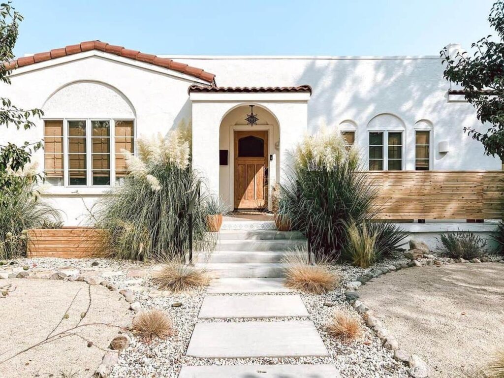 24 Concrete Front Steps Design Ideas to Elevate Your Entrance ...