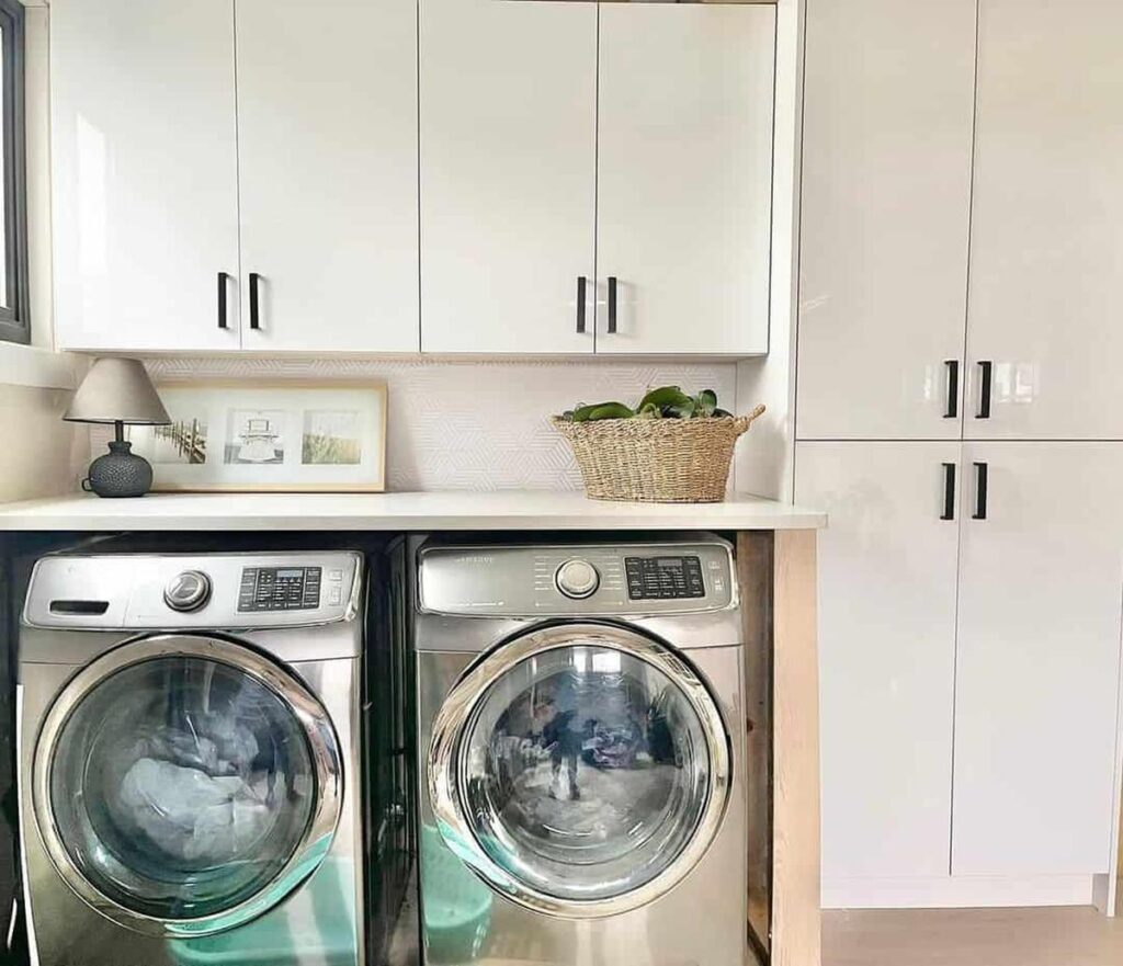 25 Small Laundry Room Designs to Maximize Space -Architectural Foundation