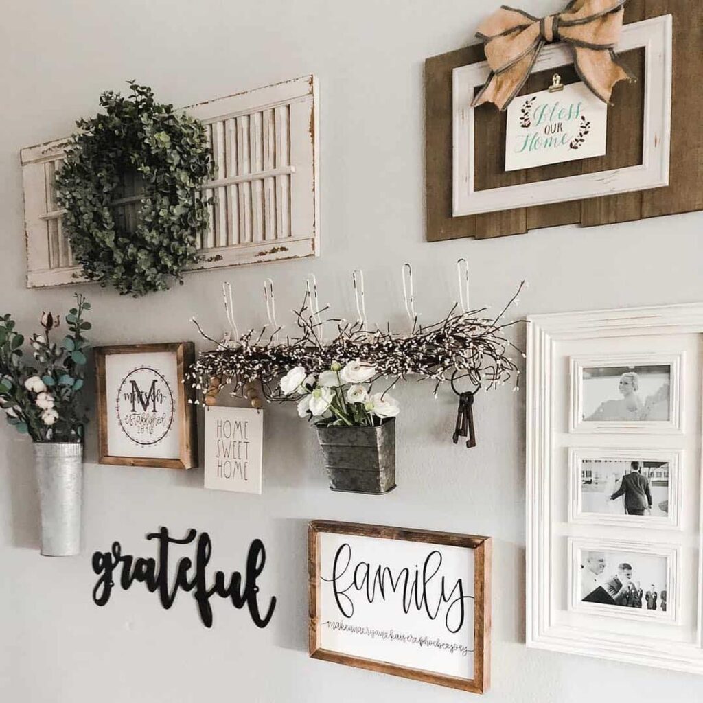 35 Unique Ideas for Displaying Three Photo Frames on a Wall ...