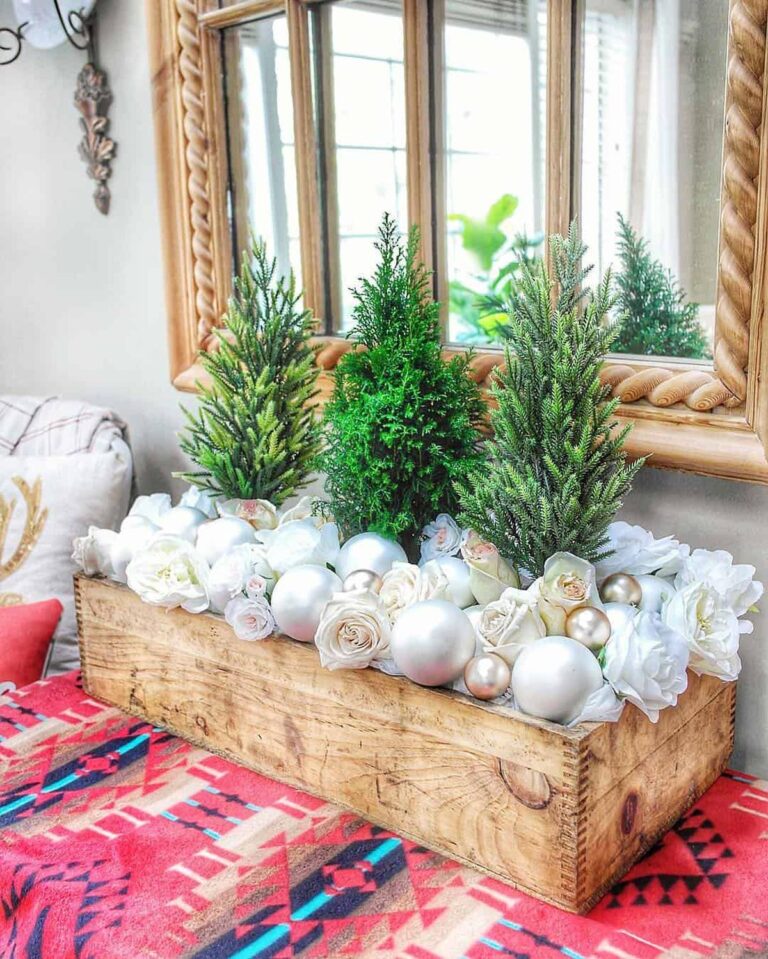 31 Elegant Silver Centerpiece Ideas for Any Occasion -Architectural ...
