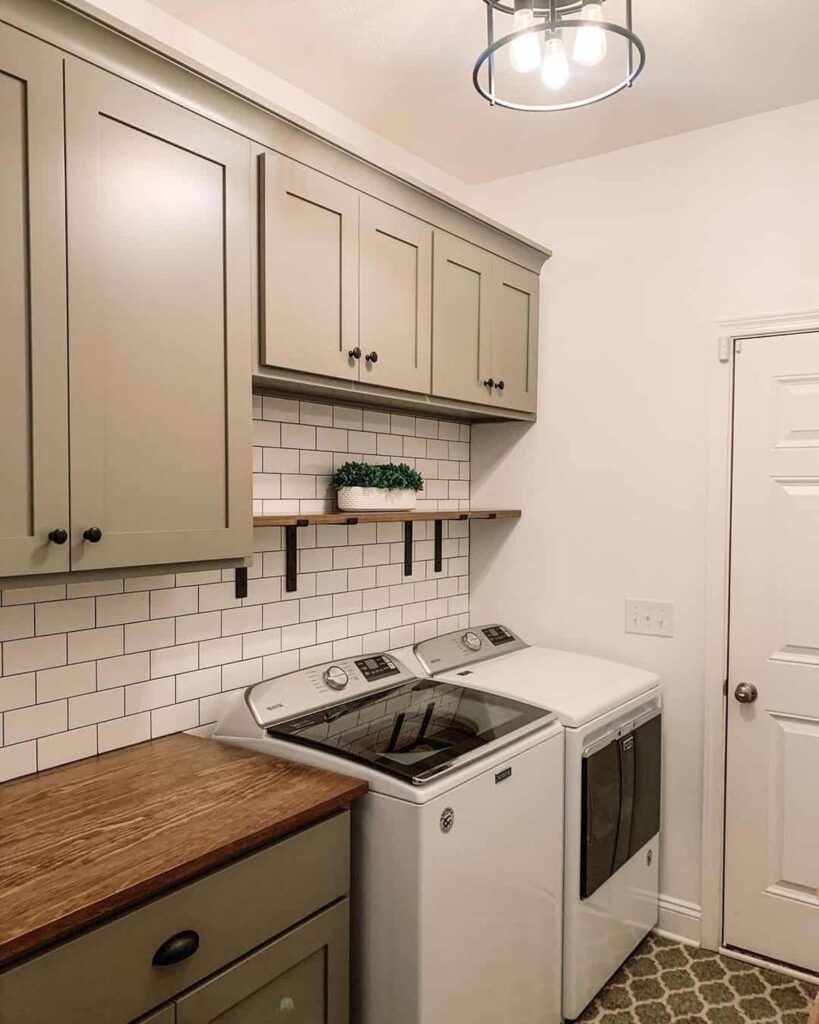 25 Laundry Room Storage Tips for Perfect Order -Architectural Foundation