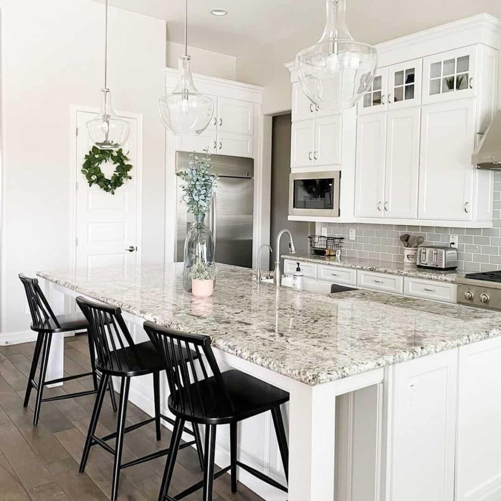 23 Beautiful Grey Kitchen Backsplash Ideas to Achieve a Classic Style ...