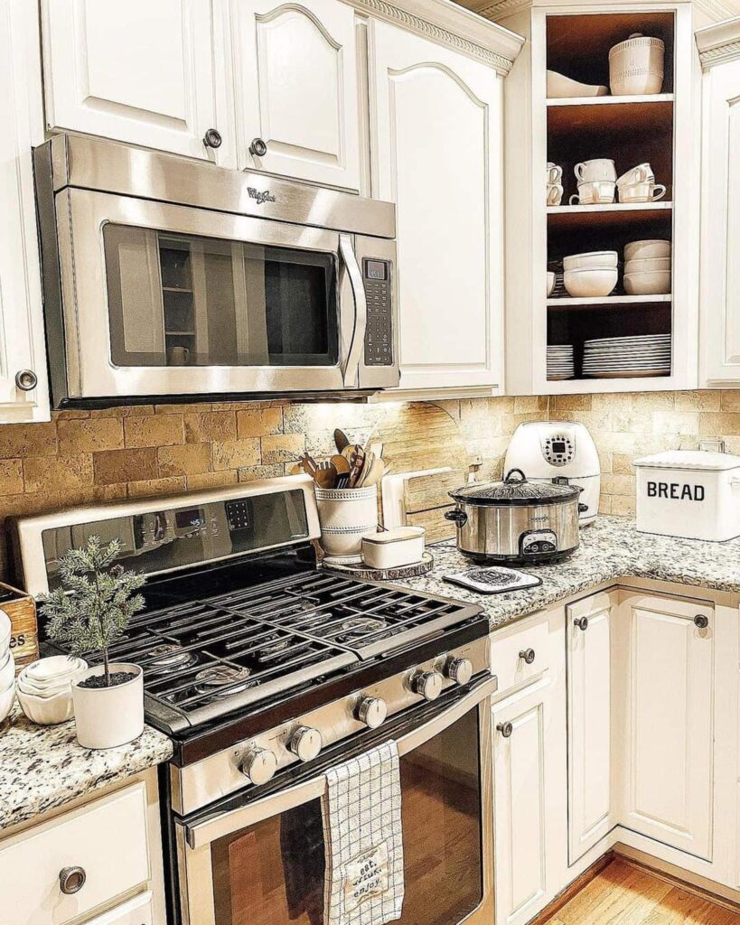 33 Classic Raised Panel Cabinet Doors for a Timeless Look ...