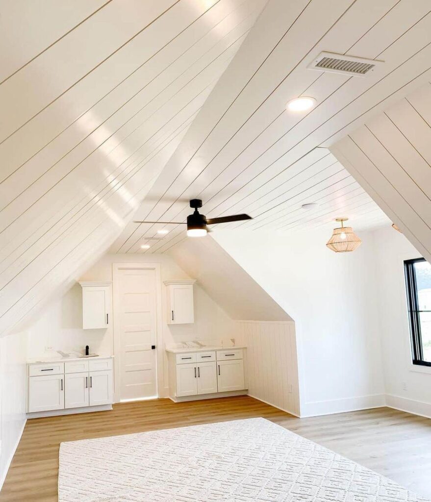 25 Beautiful Cathedral Ceiling Ideas for a Grand Look -Architectural ...