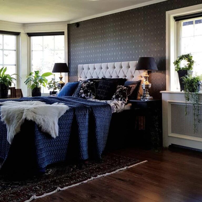 22 Stylish Accent Walls with Windows to Inspire -Architectural Foundation
