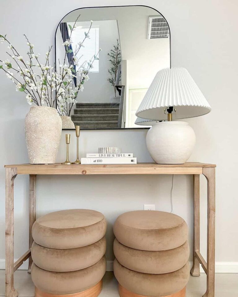 25 Trendy Console Table Styling Tips for a Sleek and Modern Upgrade ...