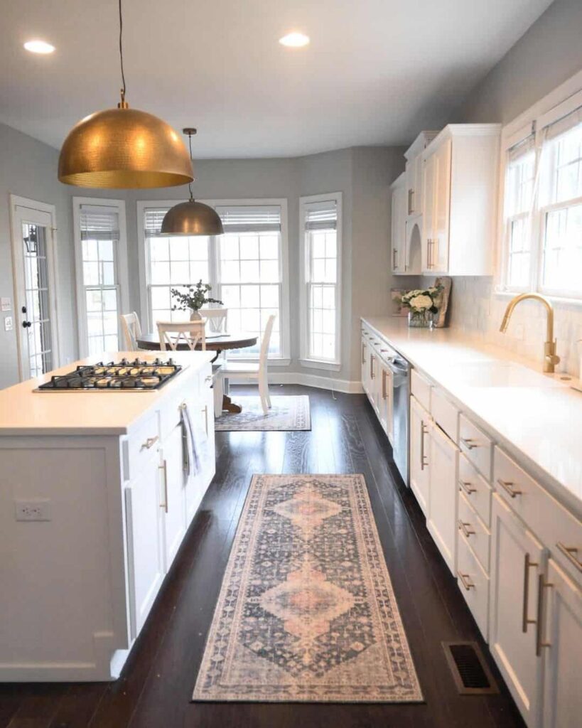 9 Elegant Grey Kitchen Cabinets That Shine with Gold Accents ...