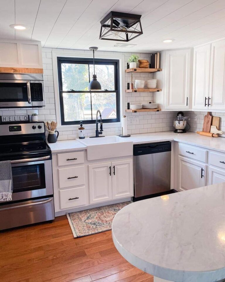 35 Top Kitchen Sink Lighting Designs to Brighten Your Space ...