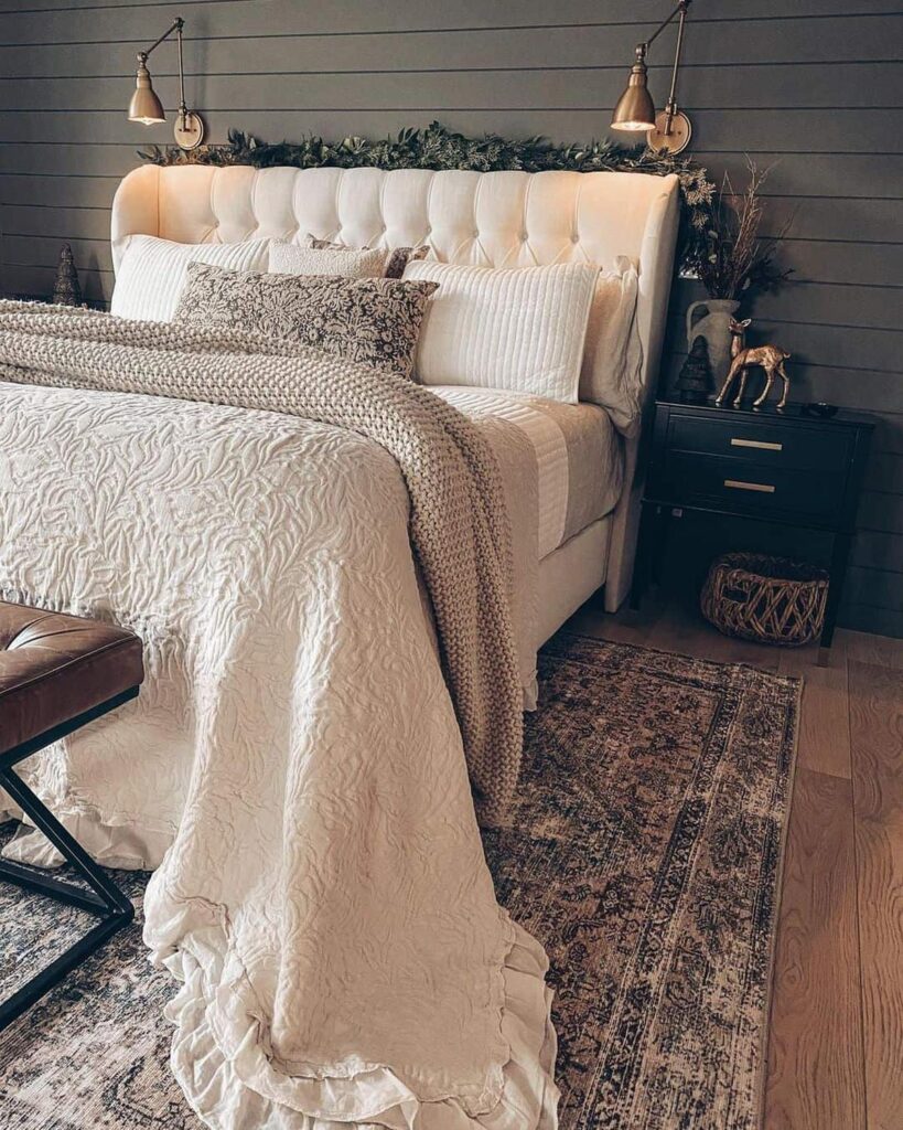 24 Stylish Ways to Transform Your Home with a Coverlet -Architectural ...
