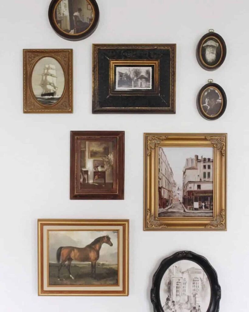 24 Wall Collage Layouts for a Unique Room Display -Architectural Foundation