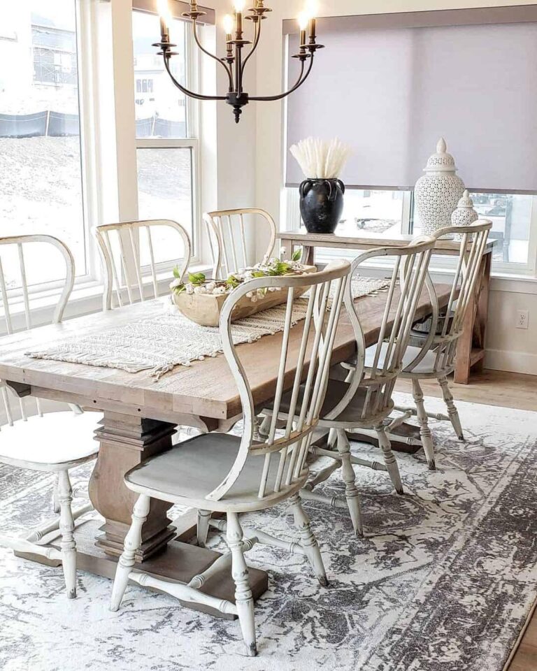 26 Stunning Spindle Dining Chair Ideas to Suit Any Style -Architectural ...