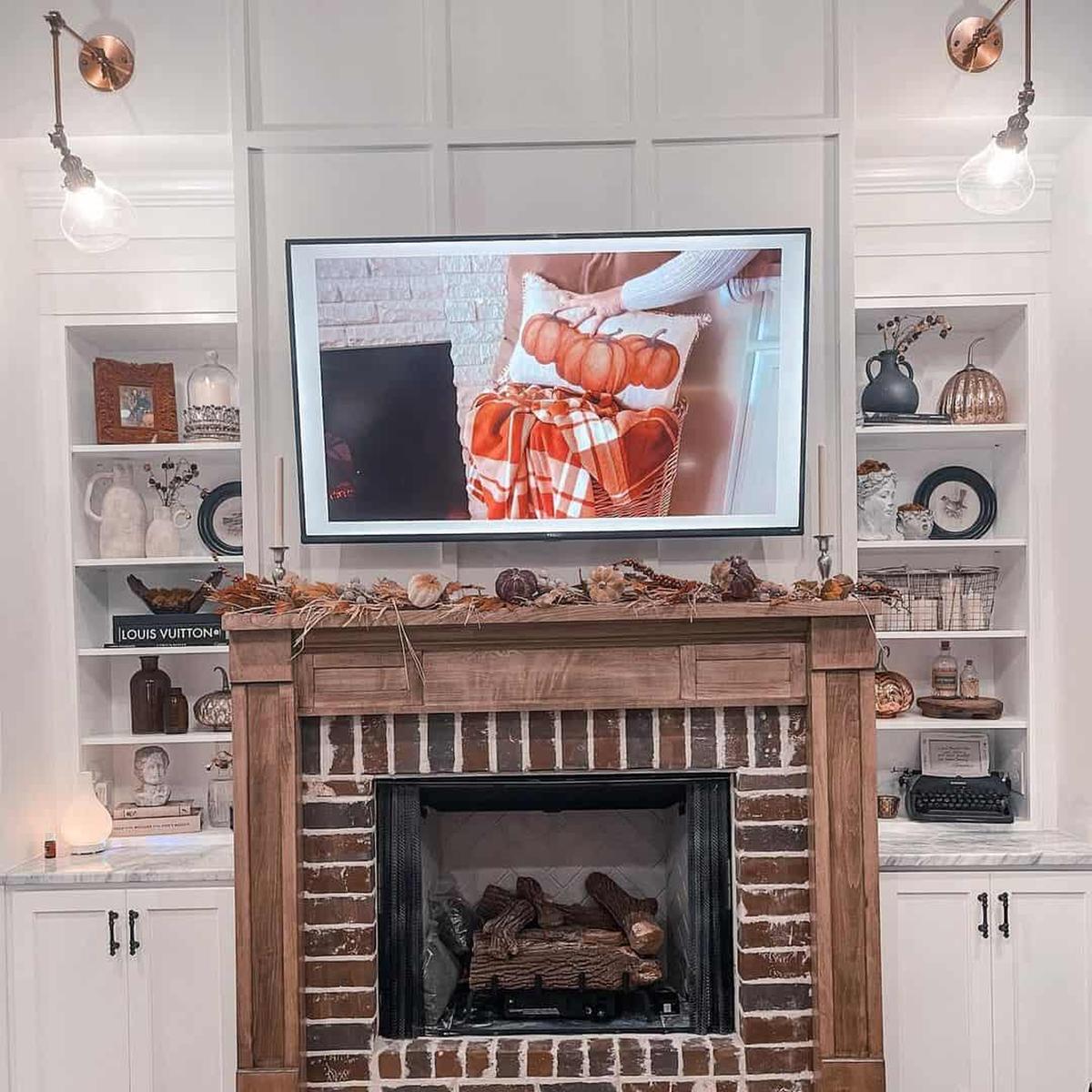 20 Stylish Designs to Pair with a Red Brick Fireplace -Architectural ...