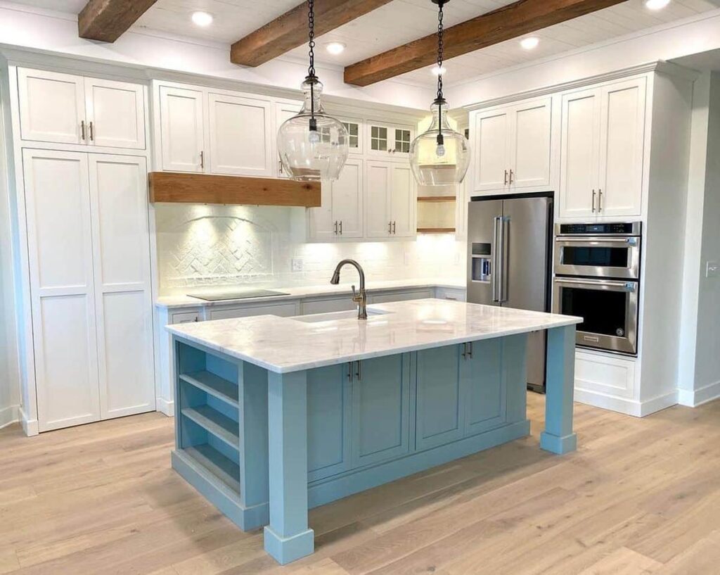 31 Creative Kitchen Baseboard Molding Ideas for a Polished Look ...